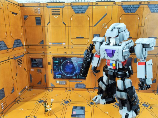 Megatron YOURBRICKS 20002 Creator with 812 Pieces - MOC Brick Land